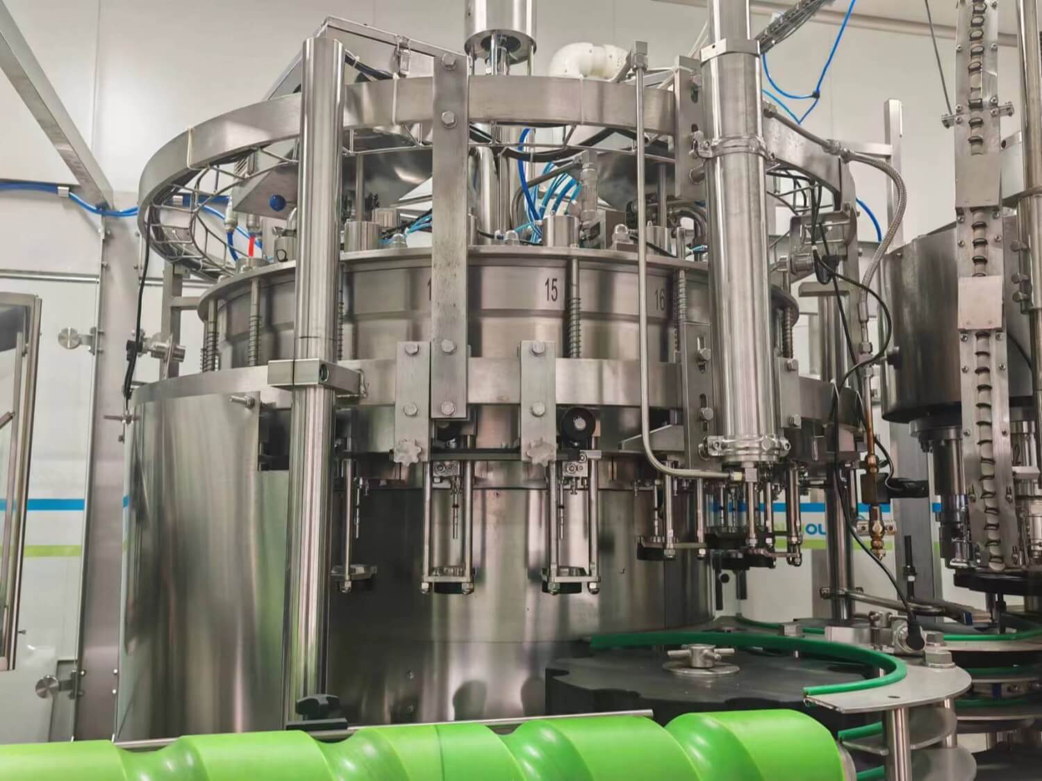 Glass Bottle Type Beer Filling Machine - BeyondMachine