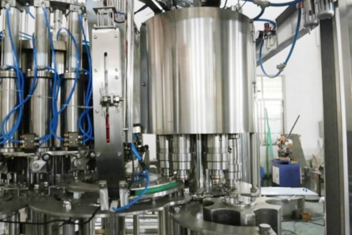 Oil Filling Machine – BeyondMachine